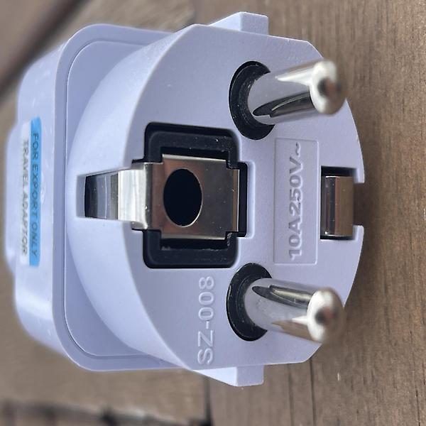 전자랜드 110V 220V 다국적 만능 멀티 변환 플러그 돼지코 고급형(O-14) DIYKO_00115 상세페이지참조